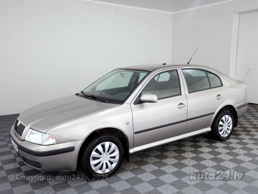 Smilšu krāsa Skoda Octavia 2008 Tallina, ar dzinēja tilpumu 1.60 L un nobraukumu 248 tūkst. km par 999 €, foto 3 vietnē AUTOMOTO.COM.LV
