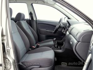 Smilšu krāsa Skoda Octavia 2008 Tallina, ar dzinēja tilpumu 1.60 L un nobraukumu 248 tūkst. km par 999 €, foto 7 vietnē AUTOMOTO.COM.LV