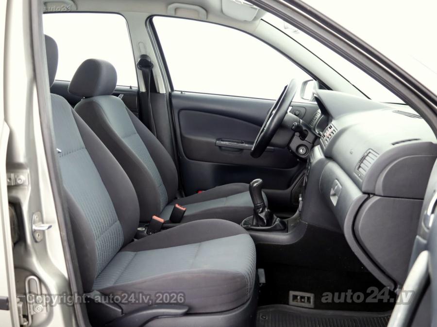 Smilšu krāsa Skoda Octavia 2008 Tallina, ar dzinēja tilpumu 1.60 L un nobraukumu 248 tūkst. km par 999 €, foto 7 vietnē AUTOMOTO.COM.LV