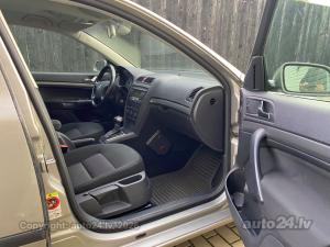 Beige Skoda Octavia 2008 in Tallinn, with an engine capacity of 1.90 L and mileage of 295 thousand km for 3499 €, photo 10 on AUTOMOTO.COM.LV