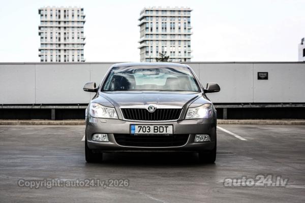 Smilšu krāsa Skoda Octavia 2011 Tallina, ar dzinēja tilpumu 1.40 L un nobraukumu 231 tūkst. km par 3800 €, foto 3 vietnē AUTOMOTO.COM.LV