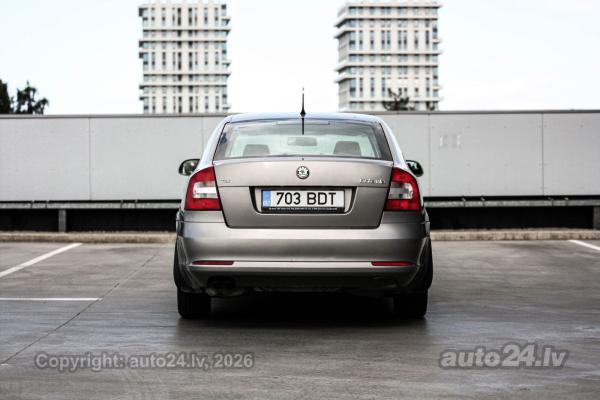 Smilšu krāsa Skoda Octavia 2011 Tallina, ar dzinēja tilpumu 1.40 L un nobraukumu 231 tūkst. km par 3800 €, foto 6 vietnē AUTOMOTO.COM.LV