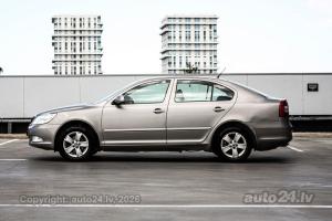 Beige Skoda Octavia 2011 in Tallinn, with an engine capacity of 1.40 L and mileage of 231 thousand km for 3800 €, photo 9 on AUTOMOTO.COM.LV
