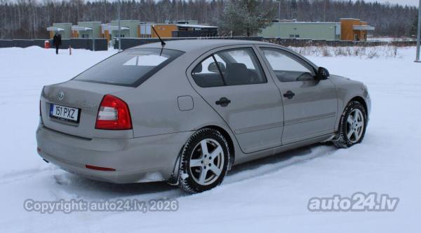 Beige Skoda Octavia 2013 in Rapla, with an engine capacity of 1.20 L and mileage of 171 thousand km for 3250 €, photo 6 on AUTOMOTO.COM.LV