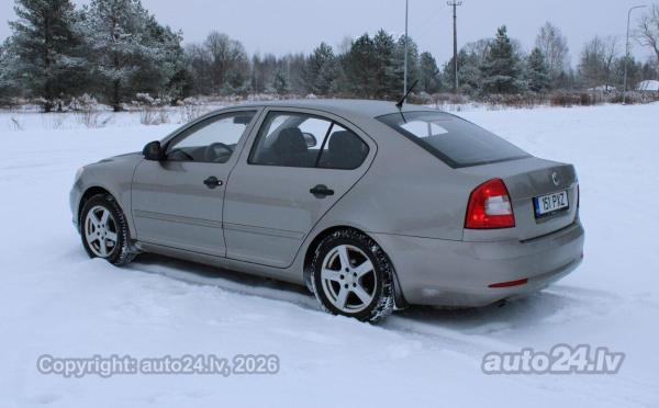 Beige Skoda Octavia 2013 in Rapla, with an engine capacity of 1.20 L and mileage of 171 thousand km for 3250 €, photo 7 on AUTOMOTO.COM.LV
