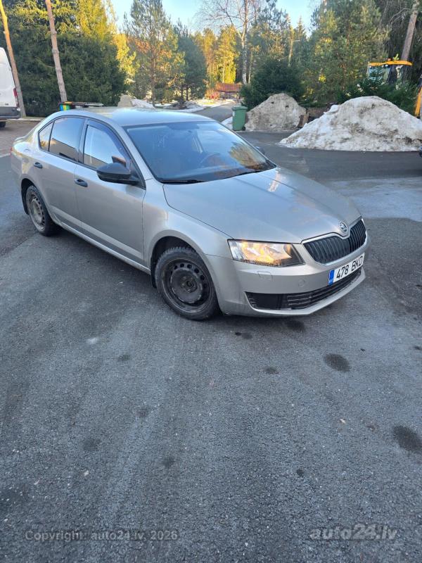 Beige Skoda Octavia 2013 in Tallinn, with an engine capacity of 1.40 L and mileage of 127 thousand km for 6750 €, photo 2 on AUTOMOTO.COM.LV