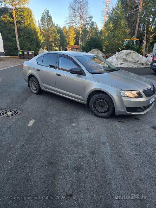 Beige Skoda Octavia 2013 in Tallinn, with an engine capacity of 1.40 L and mileage of 127 thousand km for 6750 €, photo 4 on AUTOMOTO.COM.LV