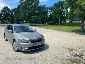 Smilšu krāsa Skoda Octavia 2013 Tallina, ar dzinēja tilpumu 1.20 L un nobraukumu 204 tūkst. km par 4500 €, foto 3 vietnē AUTOMOTO.COM.LV