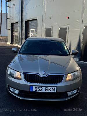 Beige Skoda Octavia 2014 in Tallinn, with an engine capacity of 2.00 L and mileage of 220 thousand km for 6499 €, photo 12 on AUTOMOTO.COM.LV