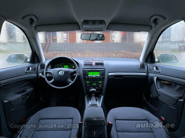 Smilšu krāsa Skoda Octavia 2005 Tallina, ar dzinēja tilpumu 1.90 L un nobraukumu 0 tūkst. km par 1199 €, foto 11 vietnē AUTOMOTO.COM.LV