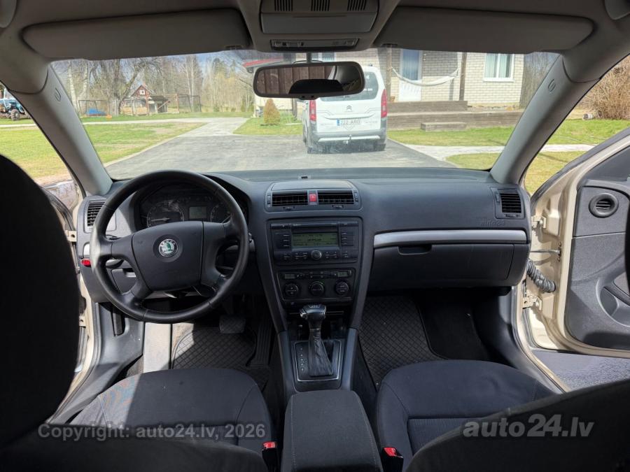Smilšu krāsa Skoda Octavia 2005 Pērnava, ar dzinēja tilpumu 1.90 L un nobraukumu 0 tūkst. km par 1999 €, foto 9 vietnē AUTOMOTO.COM.LV
