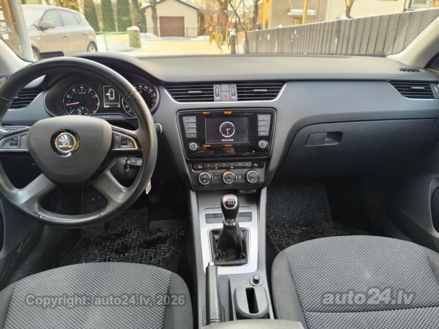 Smilšu krāsa Skoda Octavia 2015 Viljandi, ar dzinēja tilpumu 1.20 L un nobraukumu 89 tūkst. km par 10400 €, foto 12 vietnē AUTOMOTO.COM.LV