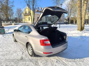 Beige Skoda Octavia 2015 in Viljandi, with an engine capacity of 1.20 L and mileage of 89 thousand km for 10400 €, photo 7 on AUTOMOTO.COM.LV