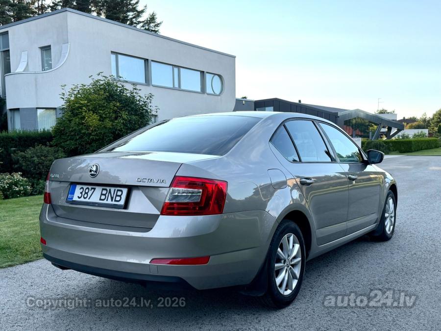 Beige Skoda Octavia 2015 in Tallinn, with an engine capacity of 1.40 L and mileage of 117 thousand km for 8995 €, photo 3 on AUTOMOTO.COM.LV