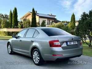Beige Skoda Octavia 2015 in Tallinn, with an engine capacity of 1.40 L and mileage of 117 thousand km for 8995 €, photo 8 on AUTOMOTO.COM.LV
