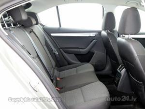Beige Skoda Octavia 2015 in Tallinn, with an engine capacity of 1.40 L and mileage of 243 thousand km for 2999 €, photo 8 on AUTOMOTO.COM.LV