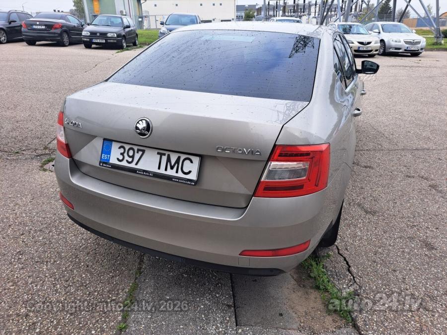 Smilšu krāsa Skoda Octavia 2016 Tartu, ar dzinēja tilpumu 2.00 L un nobraukumu 312 tūkst. km par 6900 €, foto 4 vietnē AUTOMOTO.COM.LV