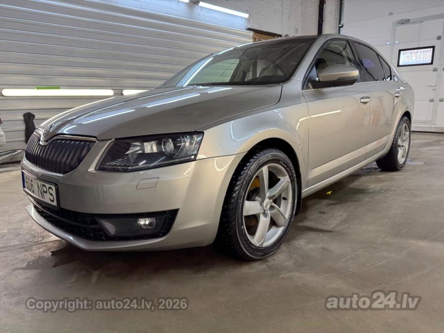 Beige Skoda Octavia 2016 in Tallinn, with an engine capacity of 1.40 L and mileage of 219 thousand km for 8900 €, photo 4 on AUTOMOTO.COM.LV