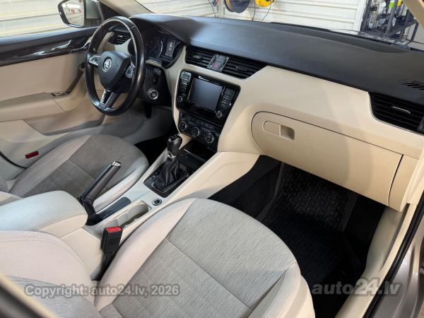 Smilšu krāsa Skoda Octavia 2016 Tallina, ar dzinēja tilpumu 1.40 L un nobraukumu 219 tūkst. km par 8900 €, foto 10 vietnē AUTOMOTO.COM.LV