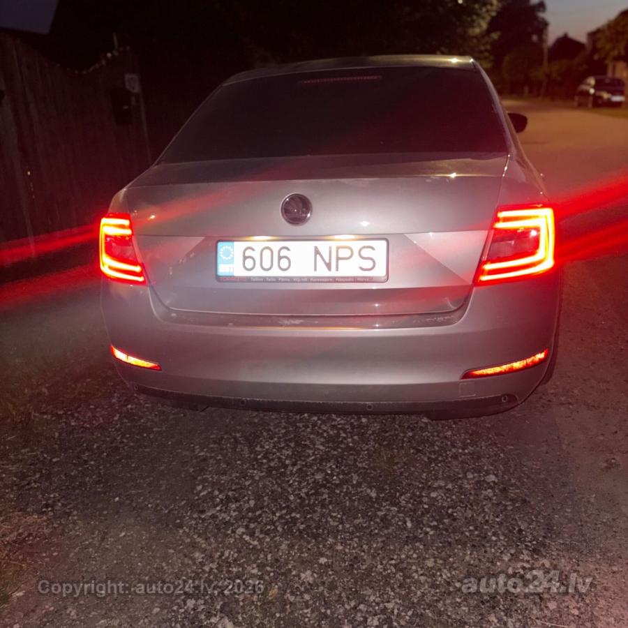 Beige Skoda Octavia 2016 in Tallinn, with an engine capacity of 1.40 L and mileage of 219 thousand km for 8900 €, photo 15 on AUTOMOTO.COM.LV