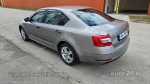 Smilšu krāsa Skoda Octavia 2017 Tallina, ar dzinēja tilpumu 1.00 L un nobraukumu 47 tūkst. km par 11600 €, foto 6 vietnē AUTOMOTO.COM.LV