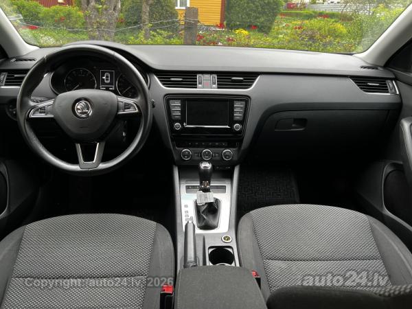 Beige Skoda Octavia 2017 in Tallinn, with an engine capacity of 1.40 L and mileage of 205 thousand km for 7500 €, photo 6 on AUTOMOTO.COM.LV