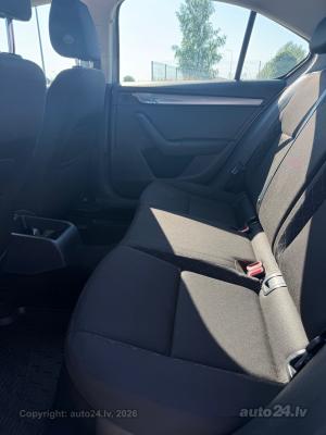 Smilšu krāsa Skoda Octavia 2017 Narva, ar dzinēja tilpumu 1.20 L un nobraukumu 115 tūkst. km par 7300 €, foto 14 vietnē AUTOMOTO.COM.LV