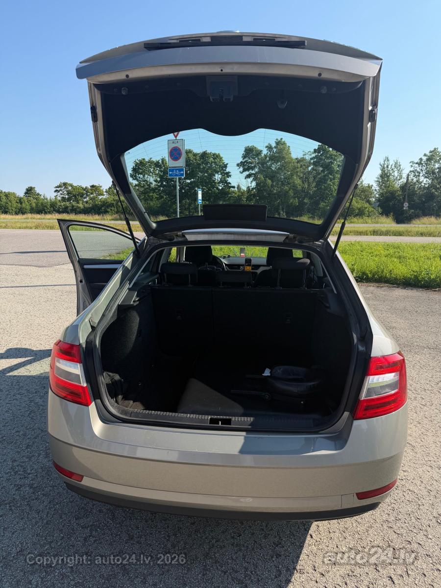 Smilšu krāsa Skoda Octavia 2017 Narva, ar dzinēja tilpumu 1.20 L un nobraukumu 115 tūkst. km par 7300 €, foto 15 vietnē AUTOMOTO.COM.LV