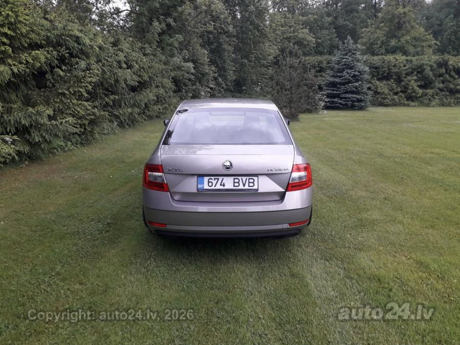 Smilšu krāsa Skoda Octavia 2017 Tartu, ar dzinēja tilpumu 1.20 L un nobraukumu 147 tūkst. km par 6400 €, foto 5 vietnē AUTOMOTO.COM.LV