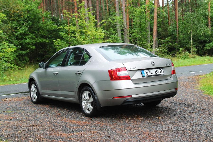 Smilšu krāsa Skoda Octavia 2017 Tallina, ar dzinēja tilpumu 1.20 L un nobraukumu 148 tūkst. km par 8700 €, foto 7 vietnē AUTOMOTO.COM.LV