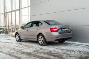Beige Skoda Octavia 2018 in Tartu, with an engine capacity of 1.60 L and mileage of 103 thousand km for 12490 €, photo 17 on AUTOMOTO.COM.LV
