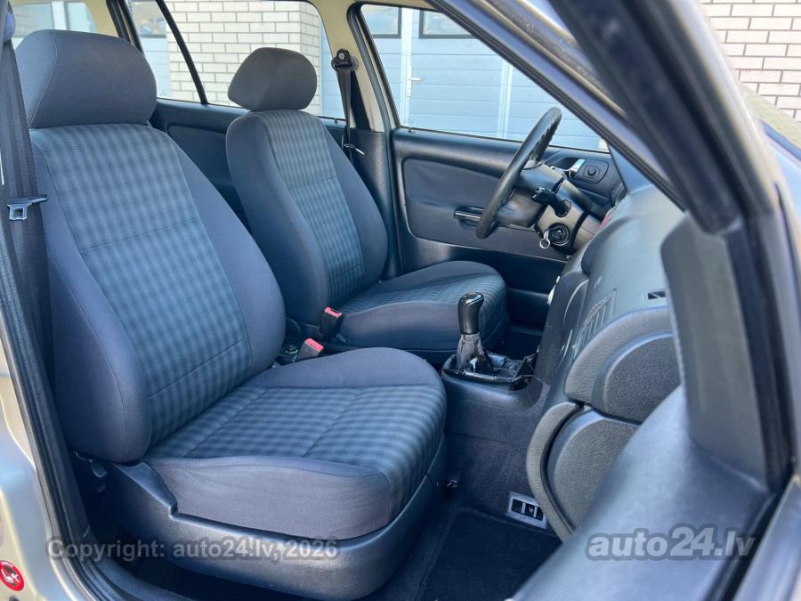 Beige Skoda Octavia 2005 in Paide, with an engine capacity of 1.90 L and mileage of 253 thousand km for 3299 €, photo 12 on AUTOMOTO.COM.LV