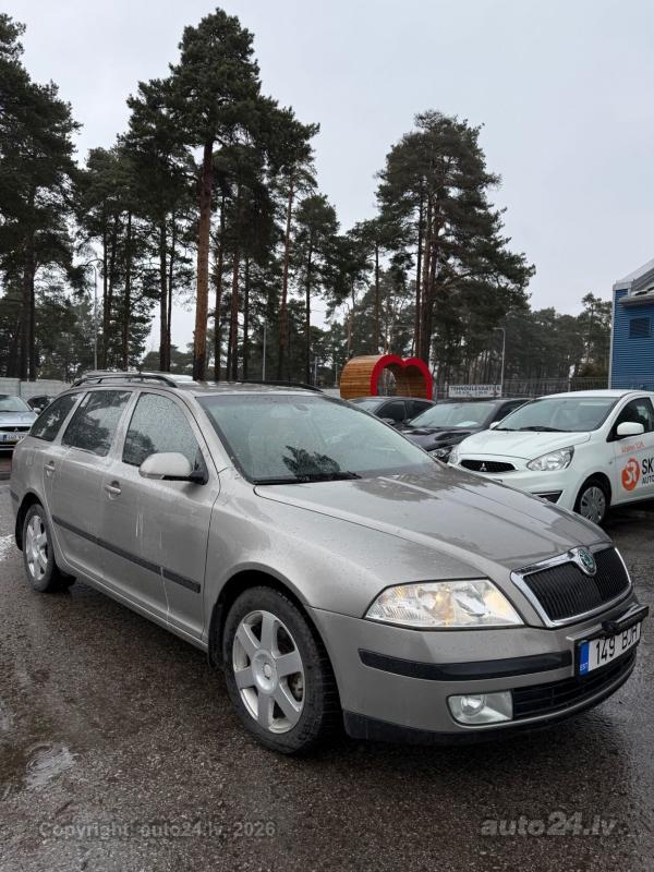 Beige Skoda Octavia 2007 in Tallinn, with an engine capacity of 2.00 L and mileage of 244 thousand km for 2650 €, photo 3 on AUTOMOTO.COM.LV