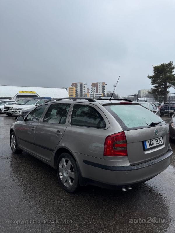 Beige Skoda Octavia 2007 in Tallinn, with an engine capacity of 2.00 L and mileage of 244 thousand km for 2650 €, photo 6 on AUTOMOTO.COM.LV