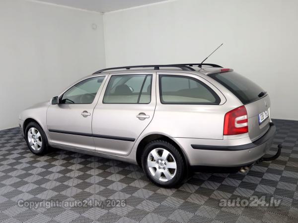 Beige Skoda Octavia 2007 in Tallinn, with an engine capacity of 1.90 L and mileage of 338 thousand km for 1699 €, photo 4 on AUTOMOTO.COM.LV