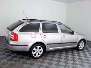 Smilšu krāsa Skoda Octavia 2008 Tallina, ar dzinēja tilpumu 1.90 L un nobraukumu 121 tūkst. km par 3499 €, foto 4 vietnē AUTOMOTO.COM.LV