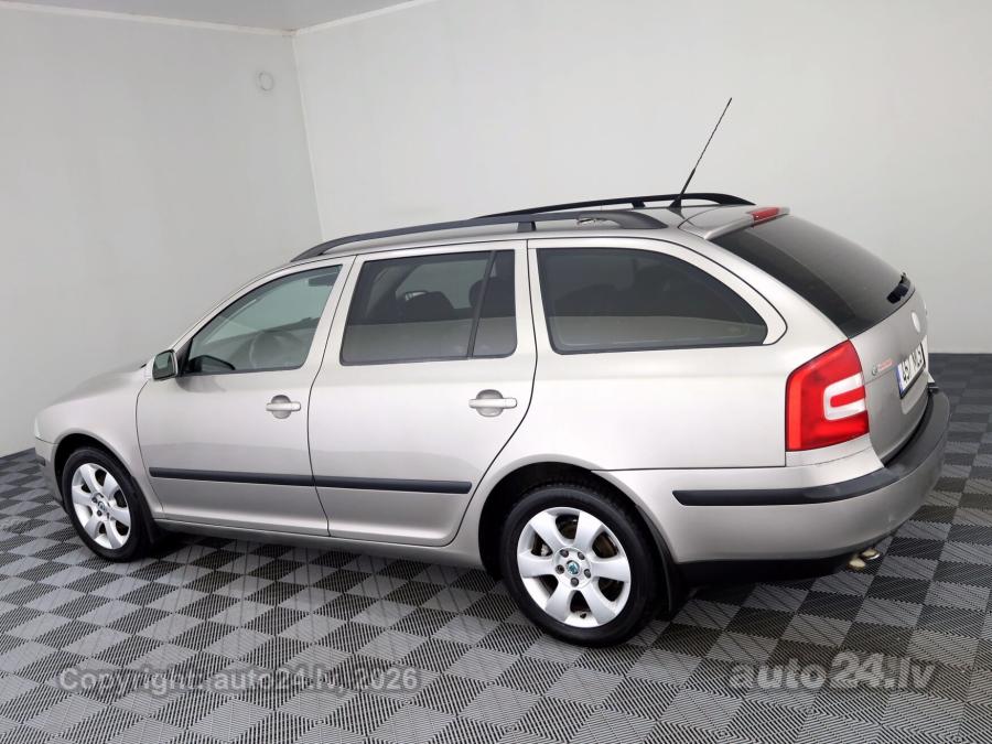 Smilšu krāsa Skoda Octavia 2008 Tallina, ar dzinēja tilpumu 1.90 L un nobraukumu 121 tūkst. km par 3499 €, foto 5 vietnē AUTOMOTO.COM.LV