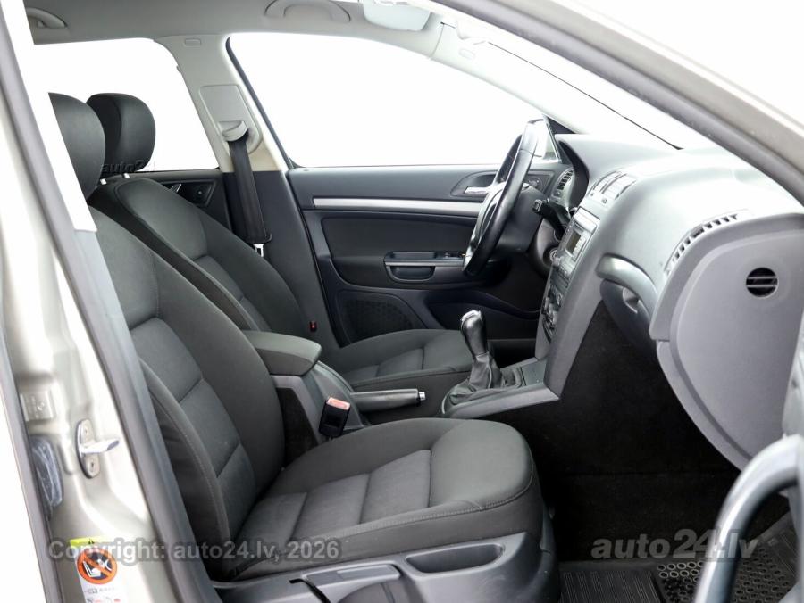 Smilšu krāsa Skoda Octavia 2008 Tallina, ar dzinēja tilpumu 1.90 L un nobraukumu 121 tūkst. km par 3499 €, foto 7 vietnē AUTOMOTO.COM.LV