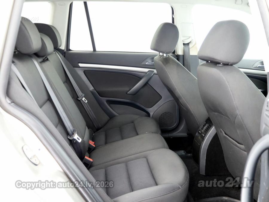 Smilšu krāsa Skoda Octavia 2008 Tallina, ar dzinēja tilpumu 1.90 L un nobraukumu 121 tūkst. km par 3499 €, foto 8 vietnē AUTOMOTO.COM.LV