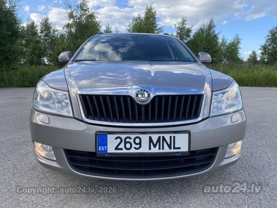 Smilšu krāsa Skoda Octavia 2010 Tartu, ar dzinēja tilpumu 1.40 L un nobraukumu 150 tūkst. km par 3490 €, foto 5 vietnē AUTOMOTO.COM.LV