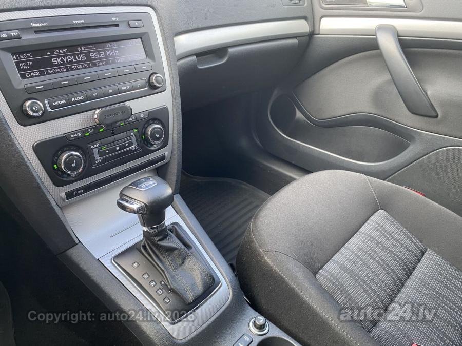 Smilšu krāsa Skoda Octavia 2010 Tartu, ar dzinēja tilpumu 1.40 L un nobraukumu 150 tūkst. km par 3490 €, foto 9 vietnē AUTOMOTO.COM.LV