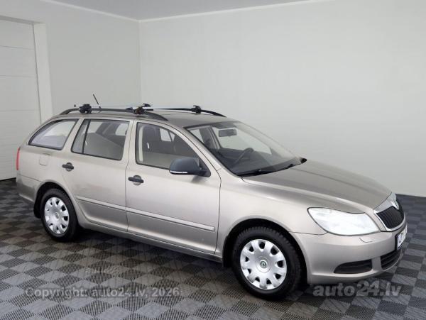 Smilšu krāsa Skoda Octavia 2011 Tallina, ar dzinēja tilpumu 1.60 L un nobraukumu 349 tūkst. km par 1199 €, foto 1 vietnē AUTOMOTO.COM.LV