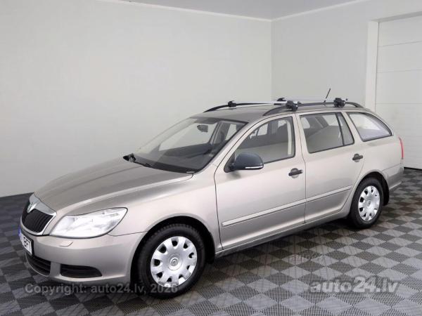 Smilšu krāsa Skoda Octavia 2011 Tallina, ar dzinēja tilpumu 1.60 L un nobraukumu 349 tūkst. km par 1199 €, foto 2 vietnē AUTOMOTO.COM.LV