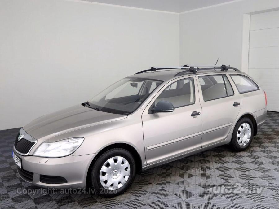 Beige Skoda Octavia 2011 in Tallinn, with an engine capacity of 1.60 L and mileage of 349 thousand km for 1199 €, photo 2 on AUTOMOTO.COM.LV