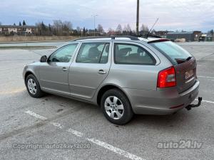 Beige Skoda Octavia 2011 in Tartu, with an engine capacity of 2.00 L and mileage of 348 thousand km for 3900 €, photo 8 on AUTOMOTO.COM.LV