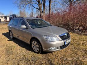 Smilšu krāsa Skoda Octavia 2012 Tallina, ar dzinēja tilpumu 1.60 L un nobraukumu 283 tūkst. km par 3000 €, foto  vietnē AUTOMOTO.COM.LV