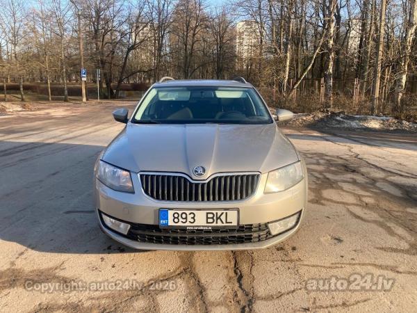 Smilšu krāsa Skoda Octavia 2013 Tallina, ar dzinēja tilpumu 1.20 L un nobraukumu 221 tūkst. km par 4300 €, foto 6 vietnē AUTOMOTO.COM.LV