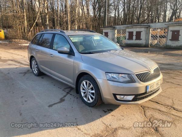 Smilšu krāsa Skoda Octavia 2013 Tallina, ar dzinēja tilpumu 1.20 L un nobraukumu 221 tūkst. km par 4300 €, foto 7 vietnē AUTOMOTO.COM.LV