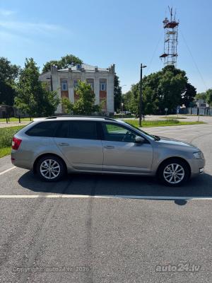 Smilšu krāsa Skoda Octavia 2013 Narva, ar dzinēja tilpumu 1.20 L un nobraukumu 226 tūkst. km par 3990 €, foto 3 vietnē AUTOMOTO.COM.LV