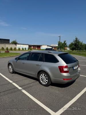 Smilšu krāsa Skoda Octavia 2013 Narva, ar dzinēja tilpumu 1.20 L un nobraukumu 226 tūkst. km par 3990 €, foto 5 vietnē AUTOMOTO.COM.LV